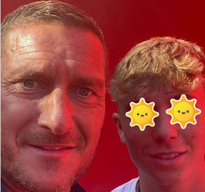 Francesco Totti: ecco il figlio Cristian oggi 16enne, bellissimo